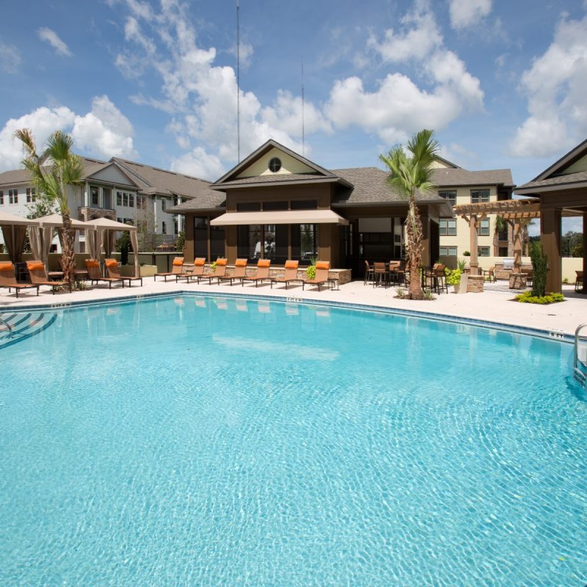 Whiting-Turner – Circa at FishHawk Ranch