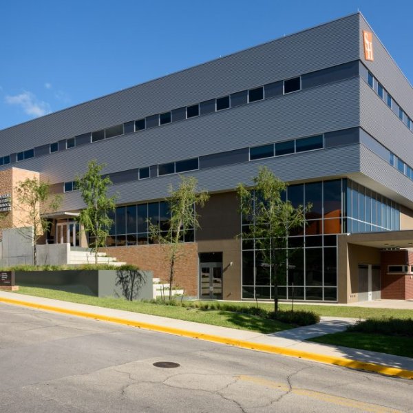 Whiting-Turner – Fred Pirkle Engineering Technology Center